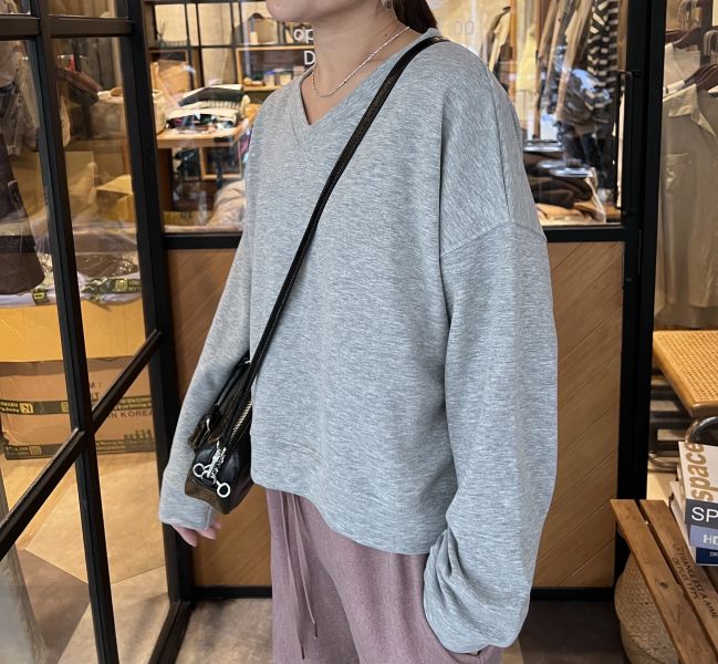 Dd14.全員必收內絨毛v領上衣 - Minimix