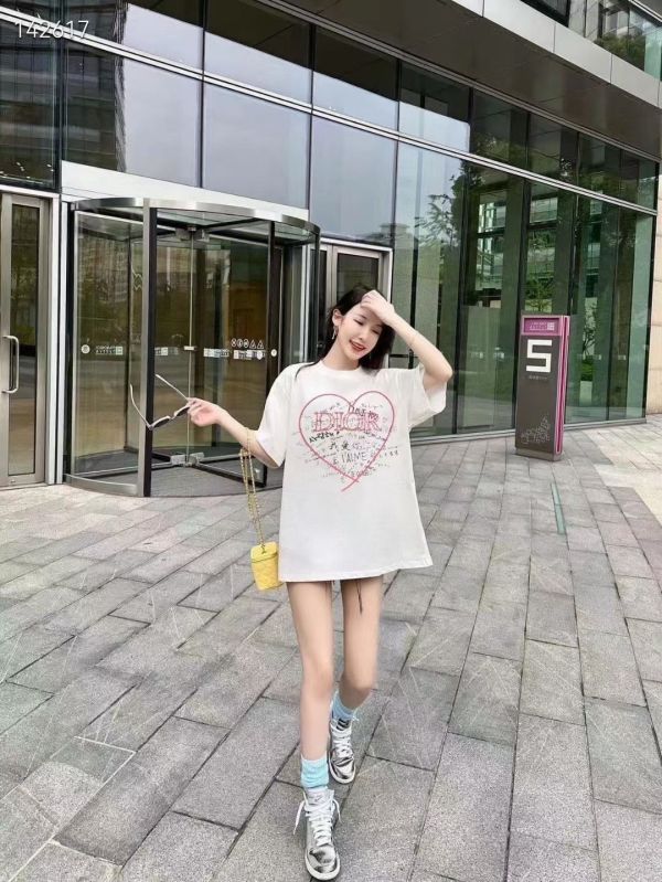 Dior 迪奧 春夏最新情侶款愛心文字短袖t恤 禎禎嚴選