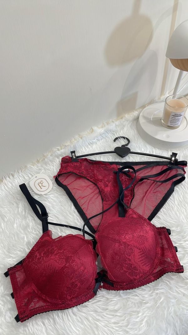 W002 - Re’s質感商品店