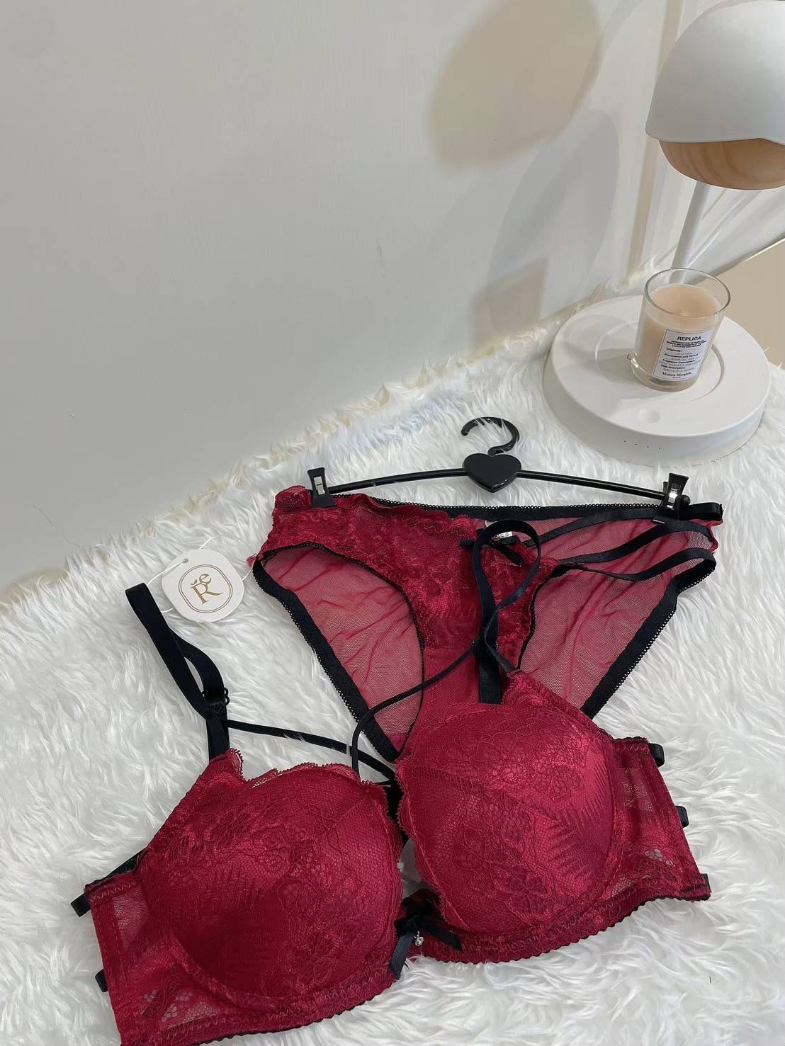 W002 - Re’s質感商品店